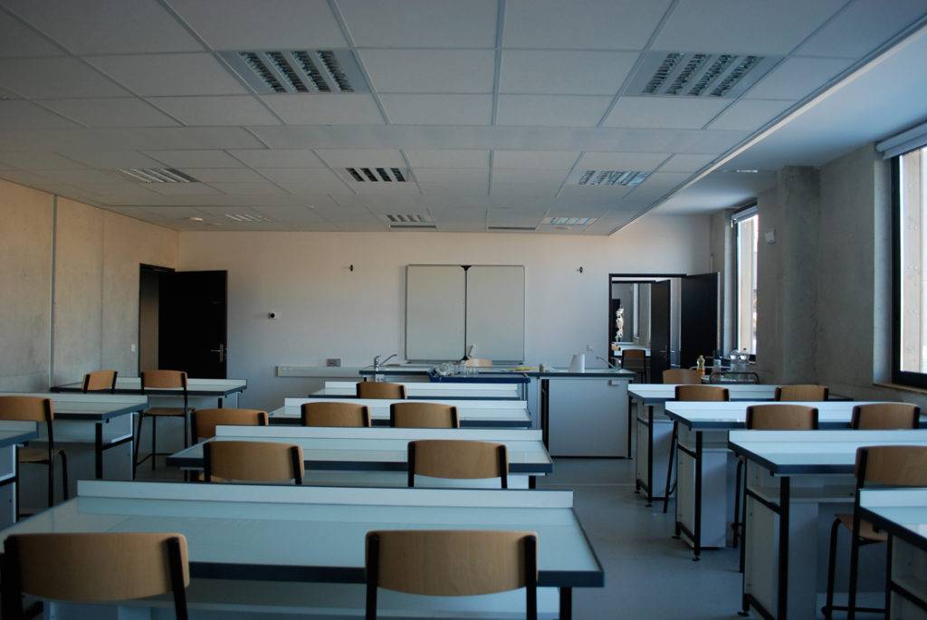 college_rosa-parks_salle-de-classe - nea architects